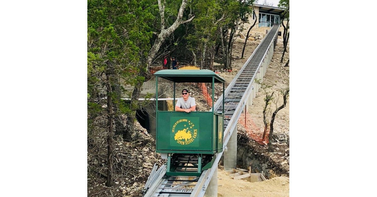 Hill Hiker, Inc., Leading Maker of Hillside Elevator Trams & Lifts ...
