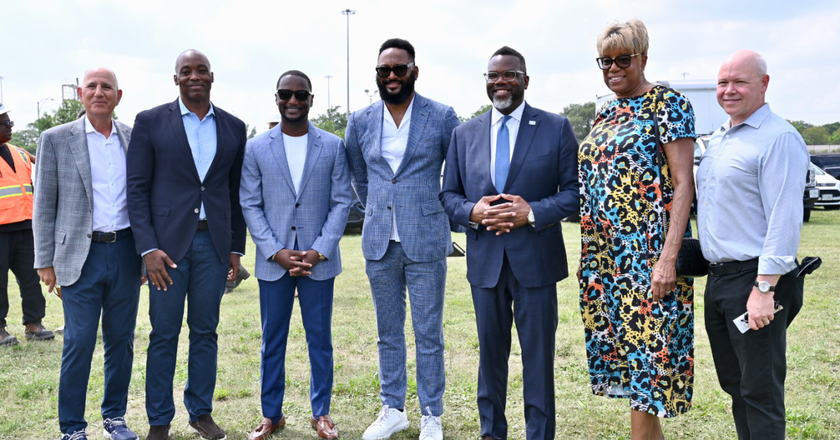CHA, Chicago City Officials, and Development Partners Celebrate Latest ...