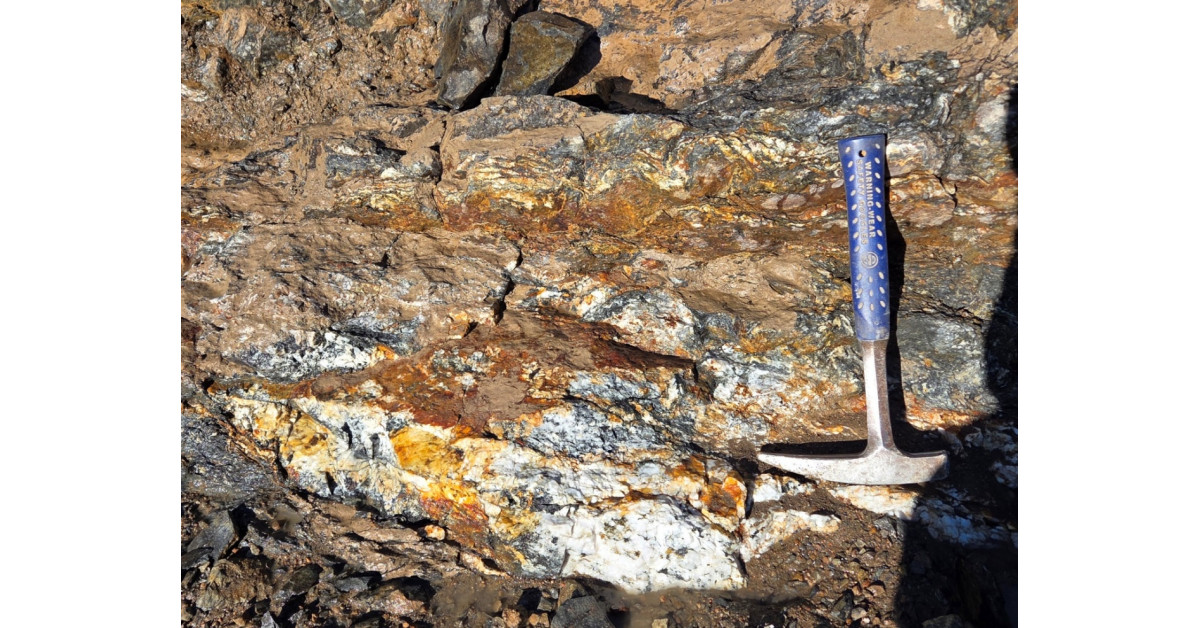 SLAM Cuts High Grade Gold & Silver in Channel Samples | Newswire