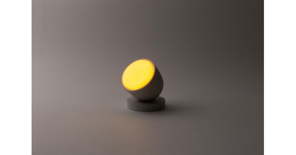 Desk Lamps With Light Technology That Improve Sleep-Wake Cycle to ...