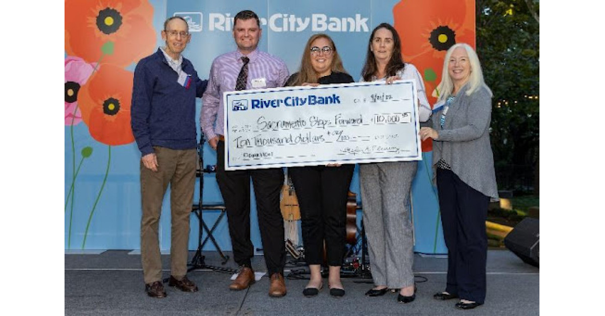 River City Bank Donates $10,000 to Sacramento Steps Forward | Newswire