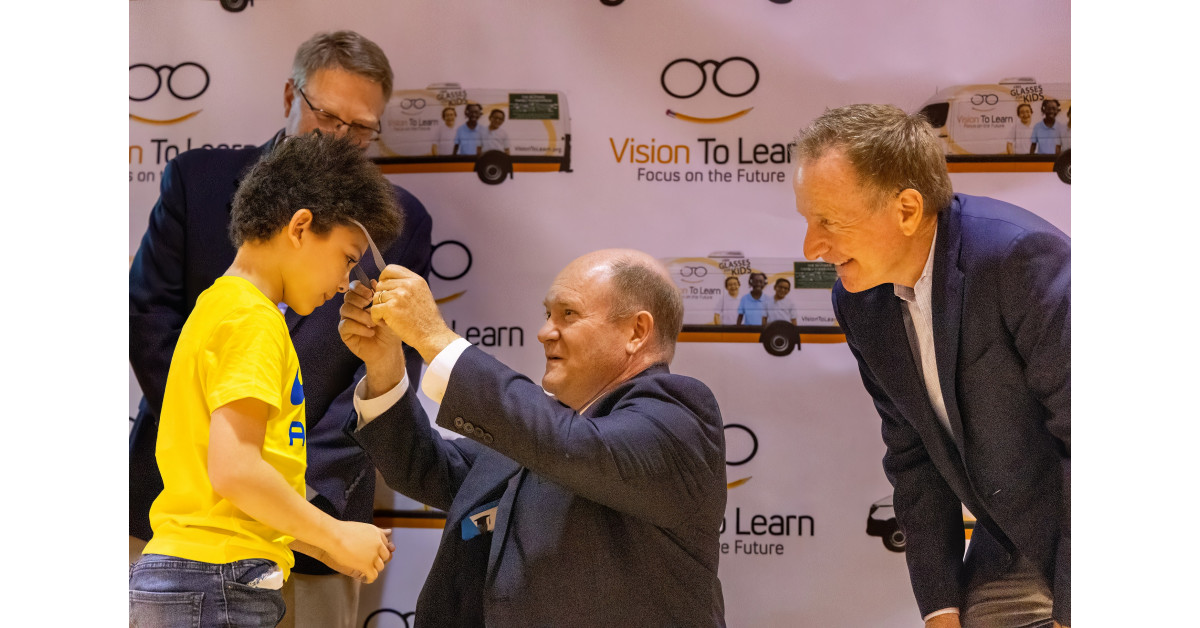 Senator Chris Coons and Vision To Learn Founder Austin Beutner Speak ...