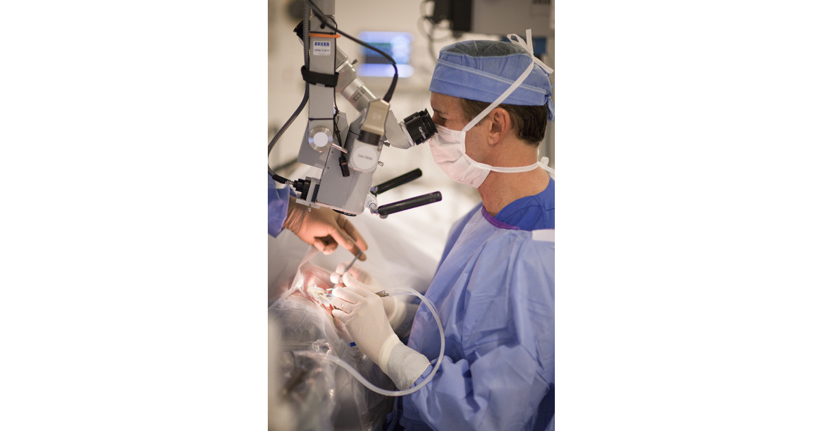 US Eye Practices First in United States to Utilize New TECNIS Synergy ...