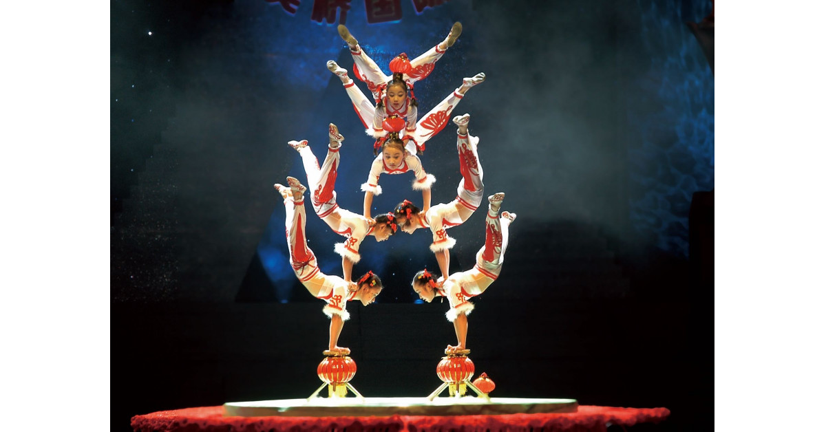 China's Hometown of Acrobatics Cangzhou Wins Applause From ...
