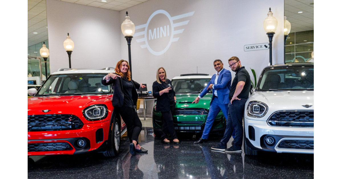 Autobahn Dealership Group Brings the MINI Car Brand Experience to Fort ...